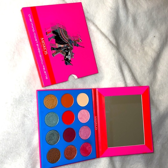 miskos | Makeup | Miskos 2 Color Palette | Poshmark